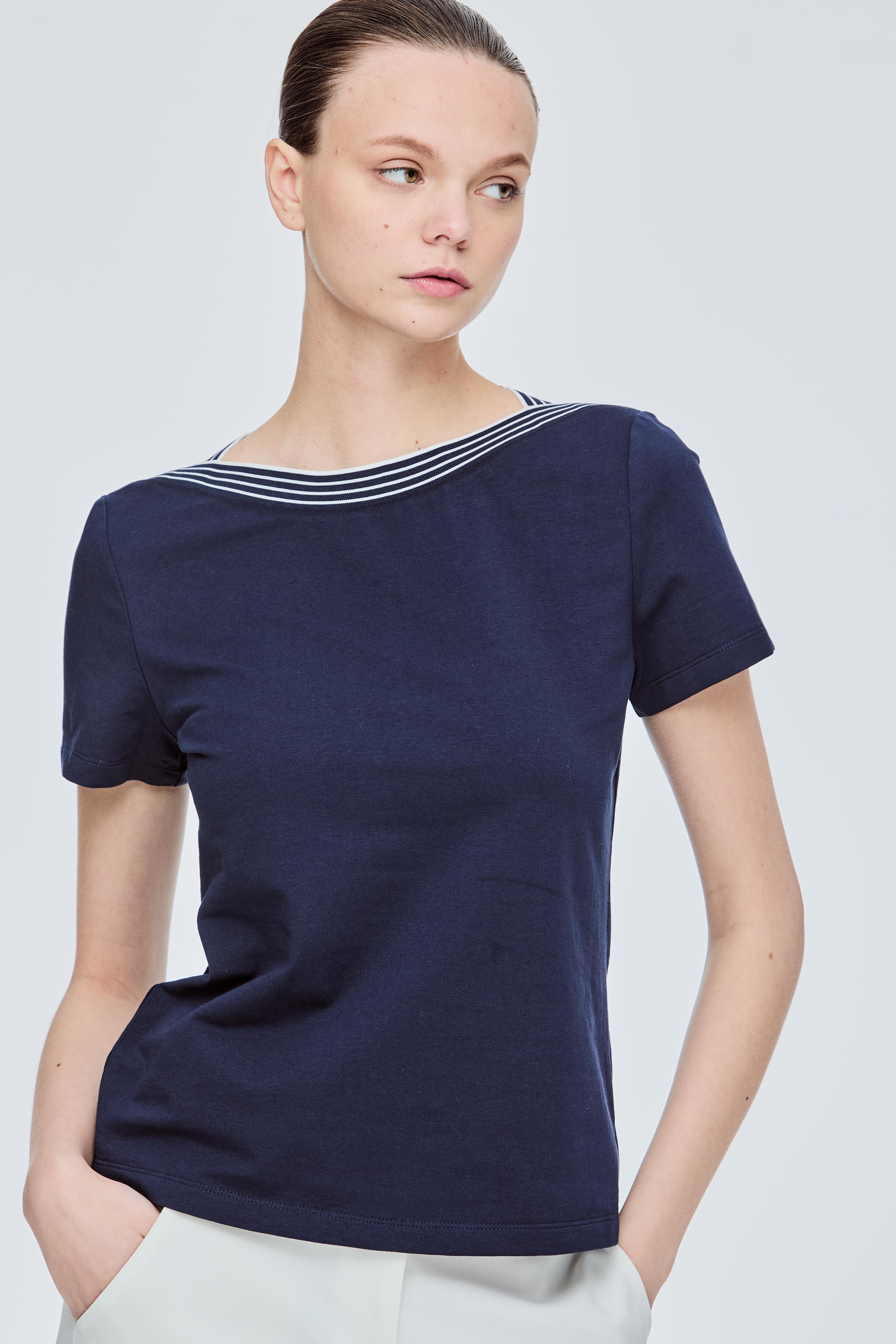 Boat Neck Tee – iORA
