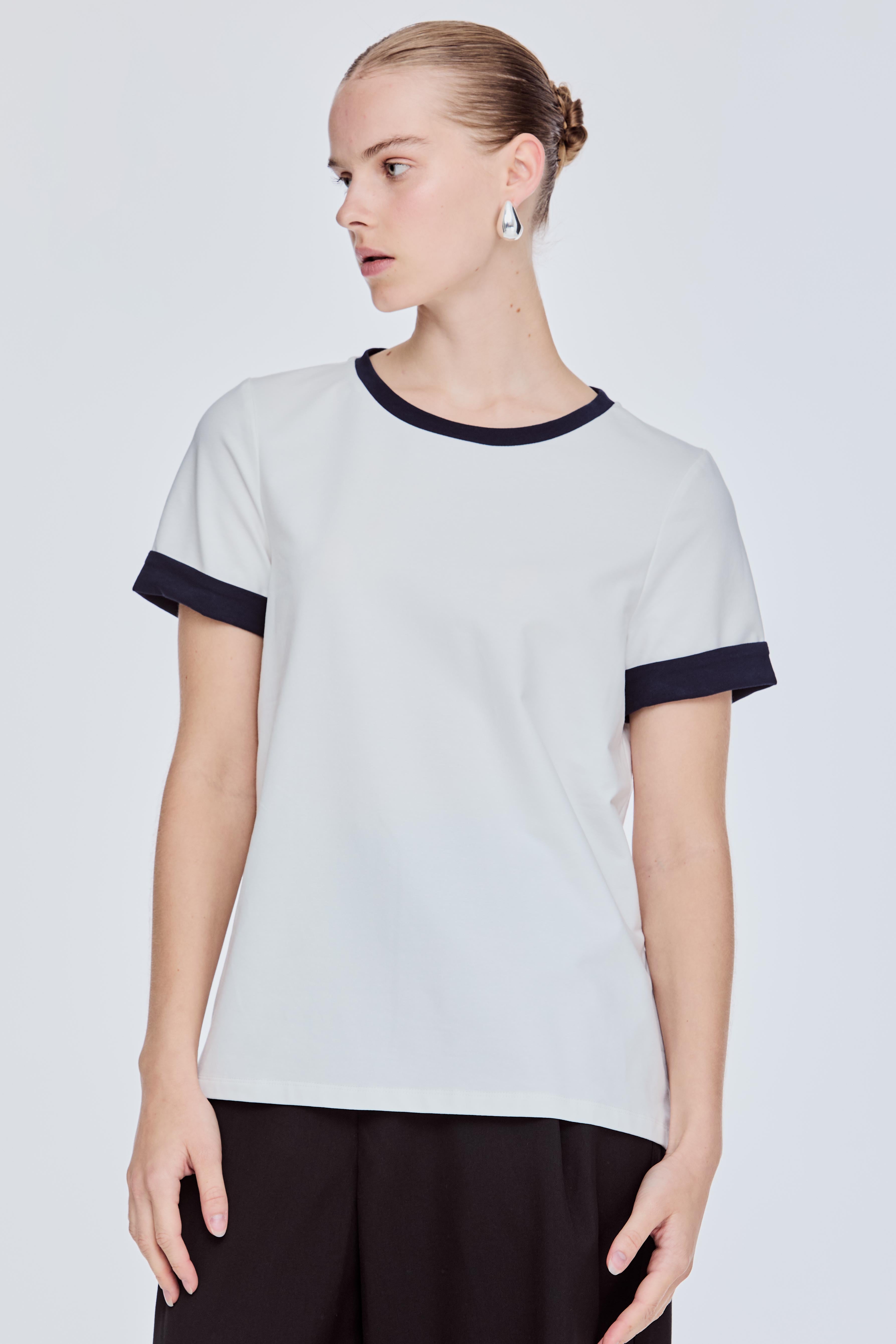 Everyday Basic Solid Tee – iORA