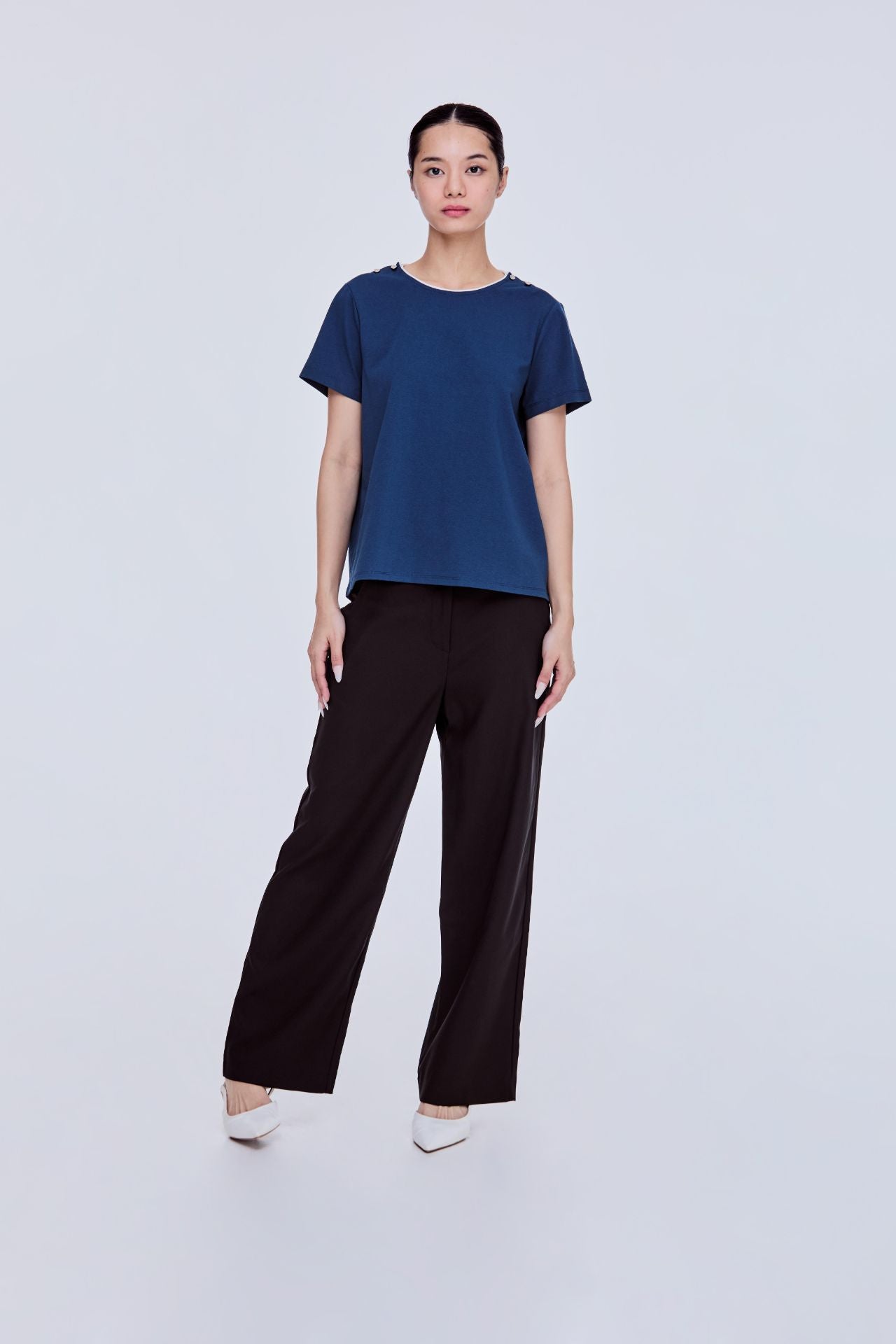 Button Shoulder Tee – iORA