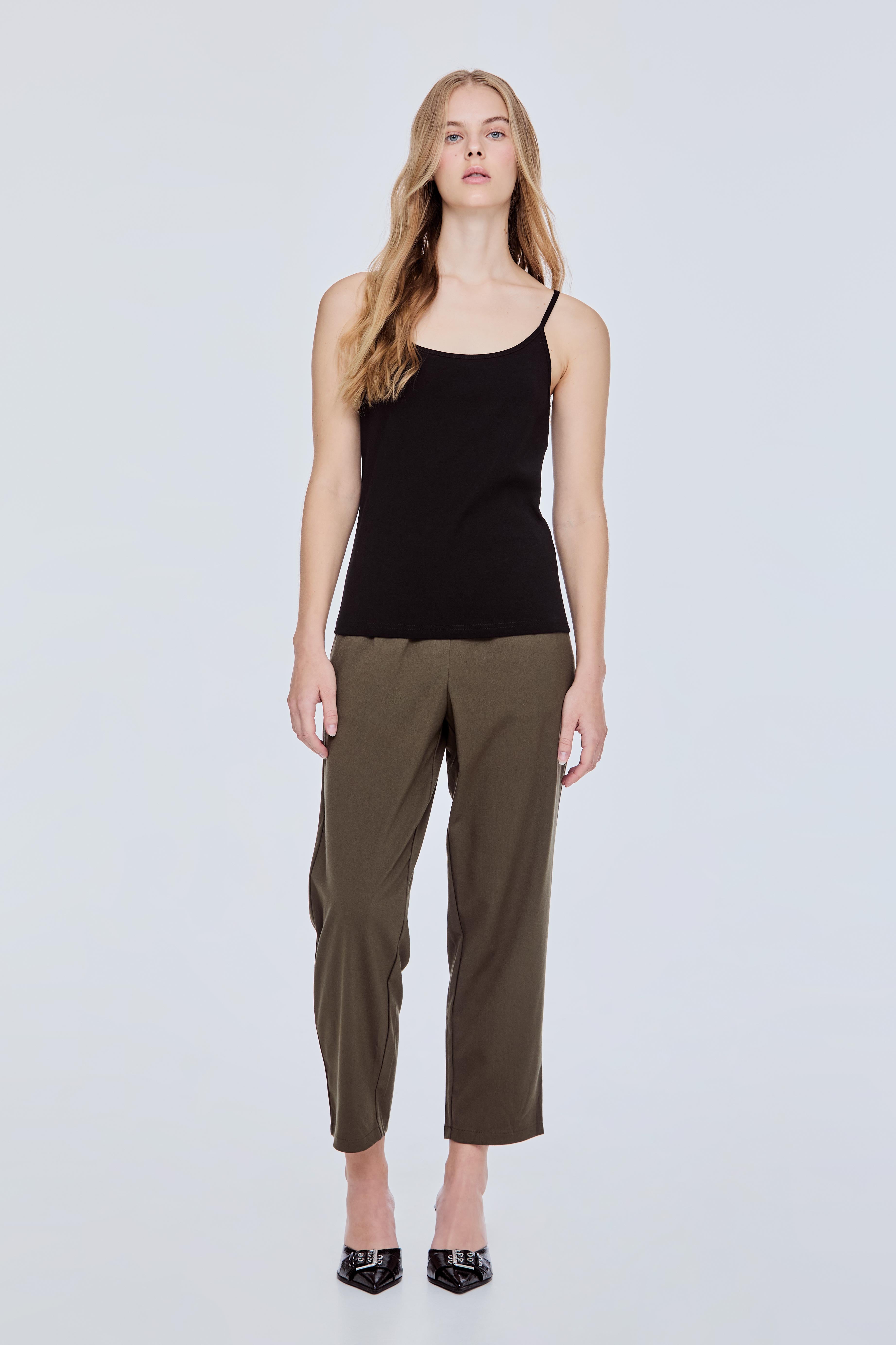 Sleeveless Tank Top – iORA