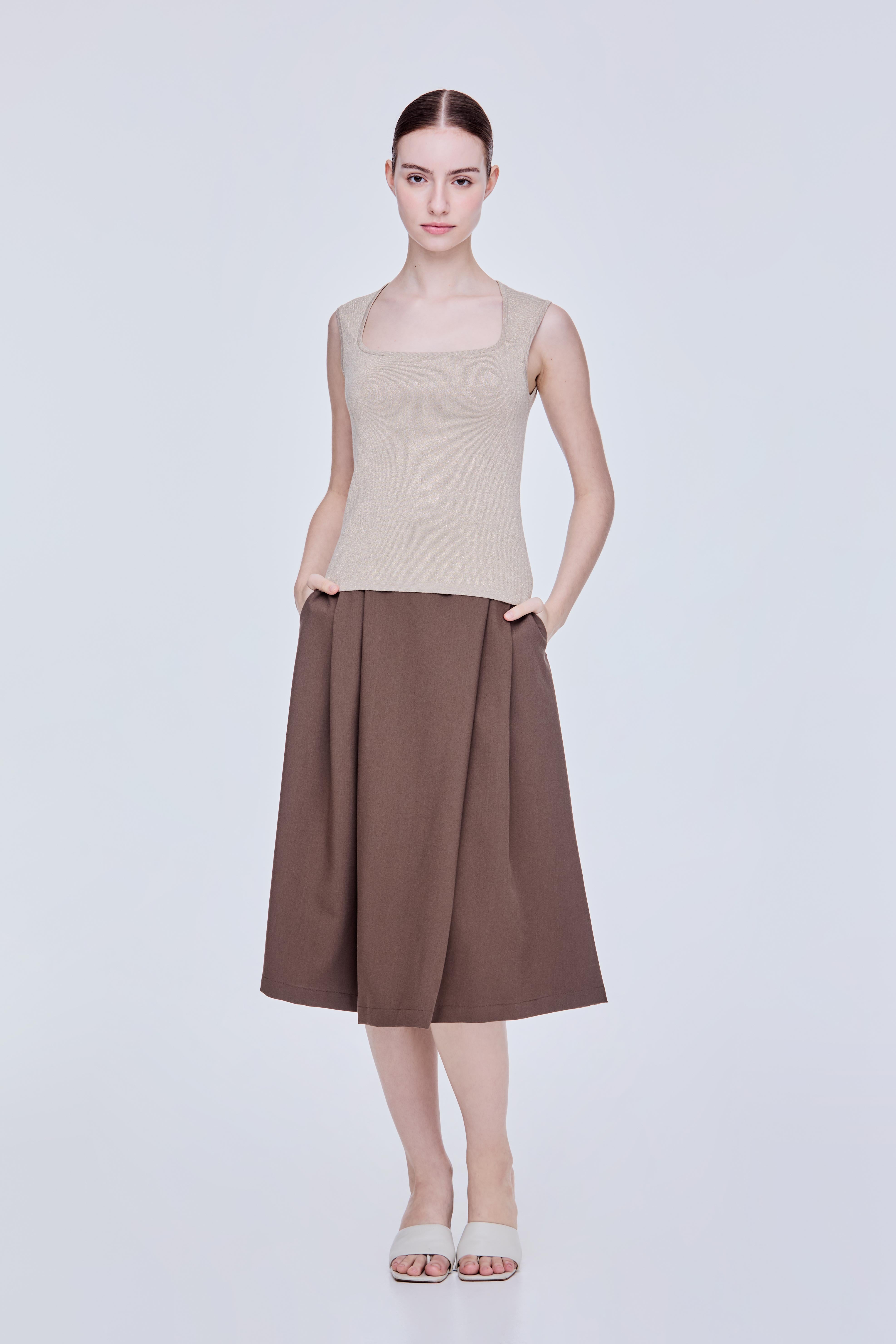 Contoured Square Neck Top – iORA