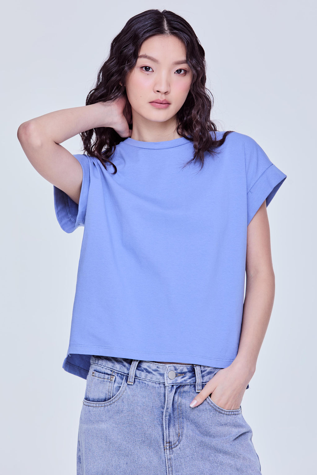 Basic Folded Cuff Tee – iORA