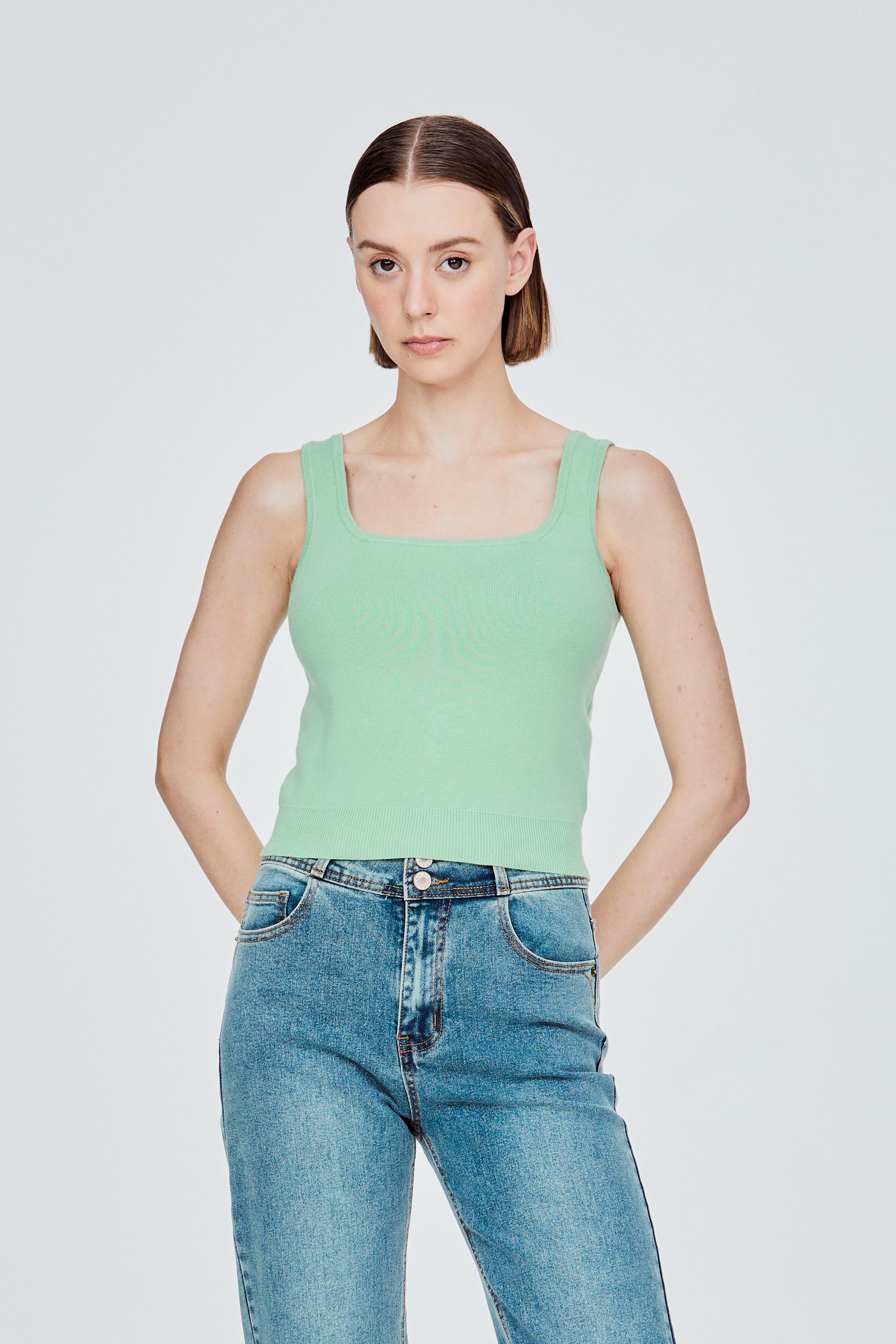 Knitted Cropped Top – iORA