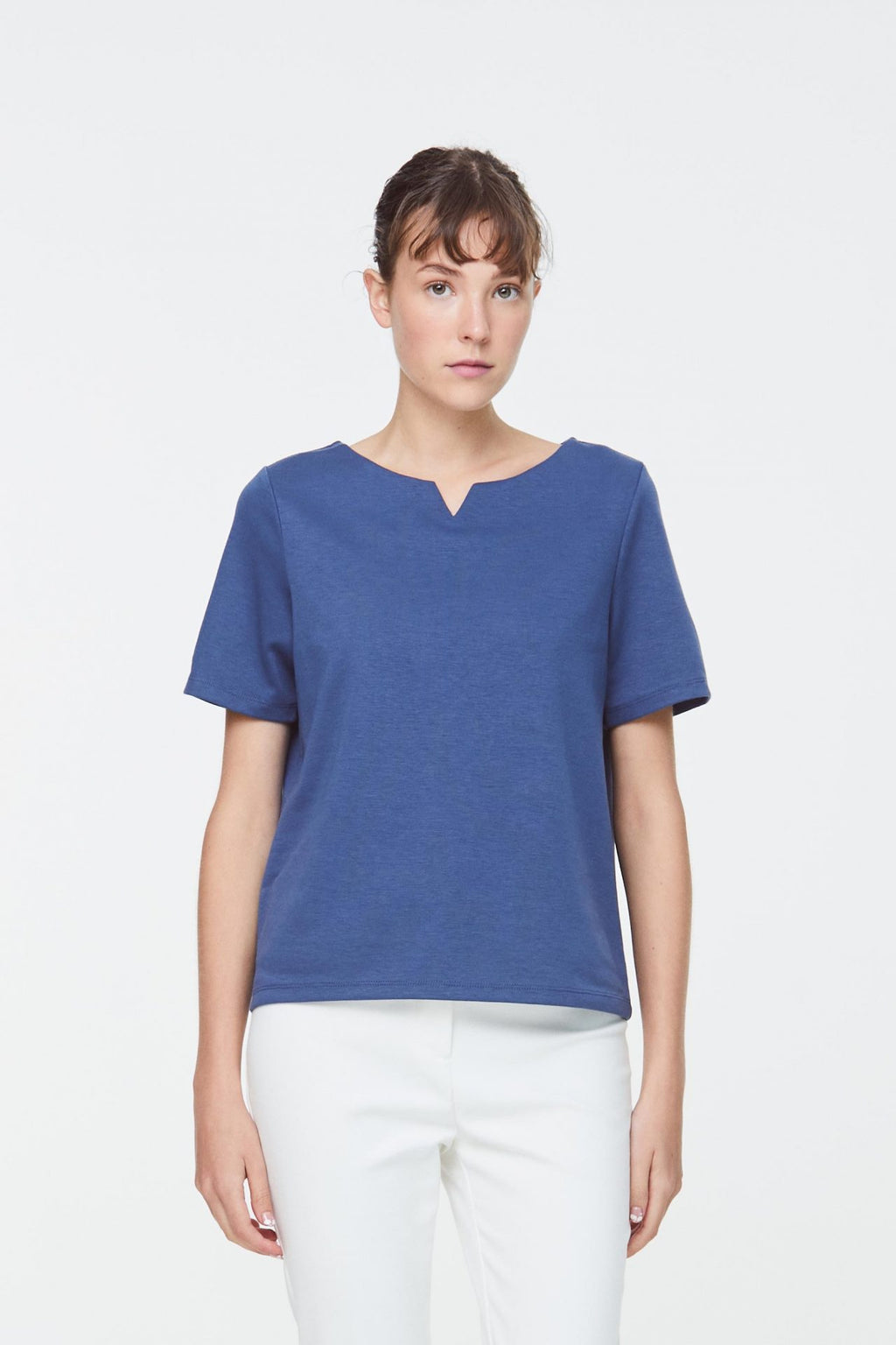 Slashed Necklined Tee – iORA