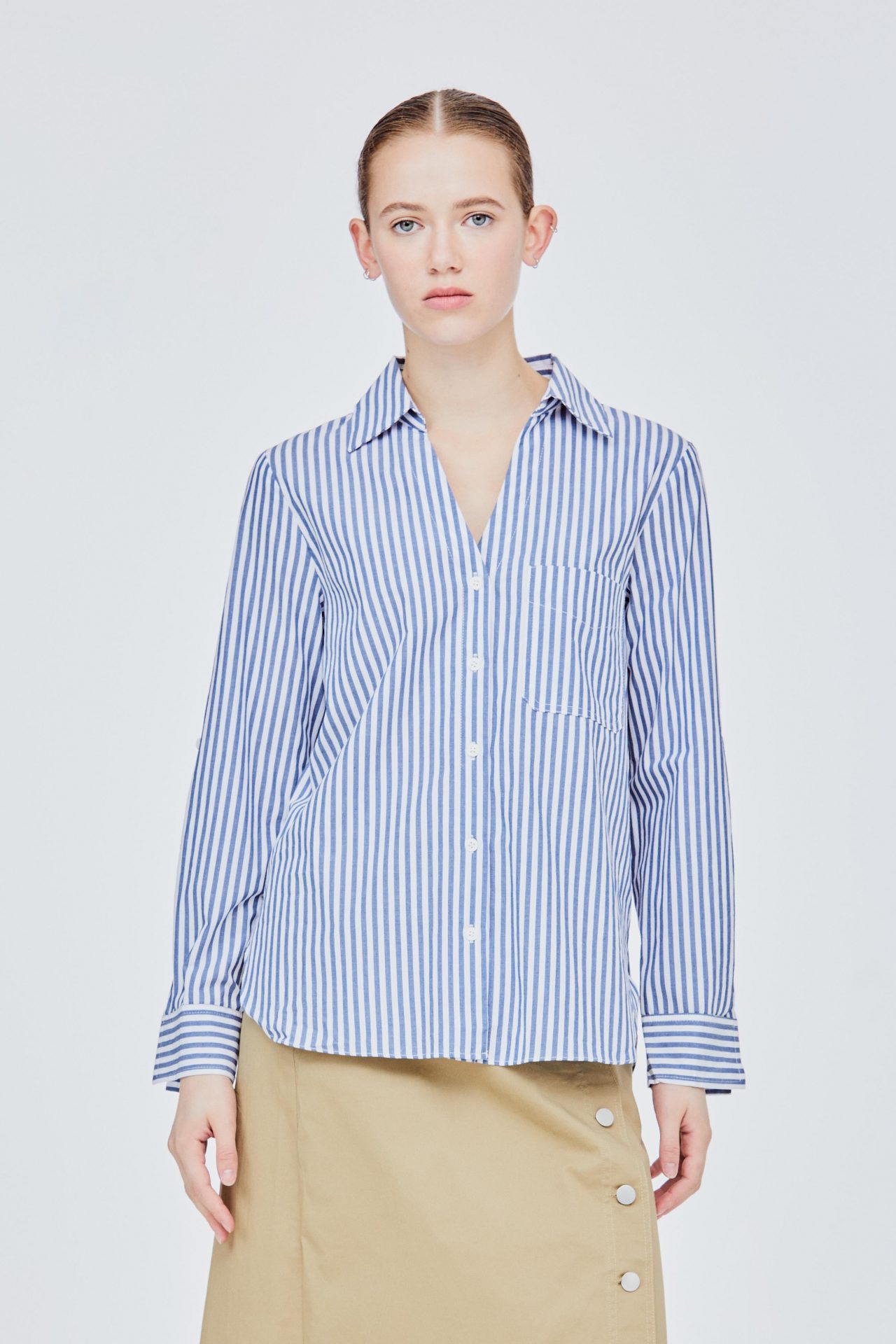 Collared V-Neckline Blouse – iORA